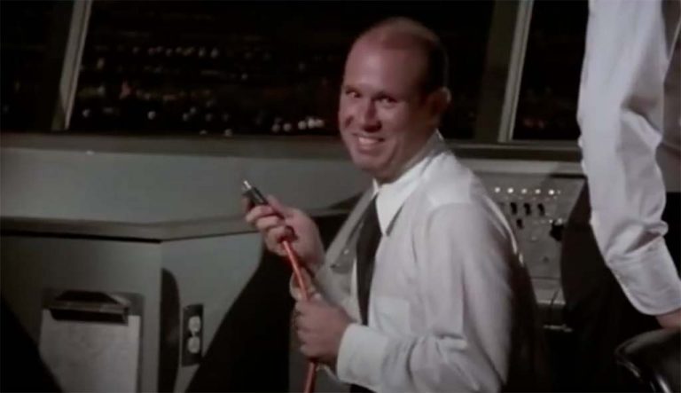 The 50 most hilarious Airplane! movie quotes (with loads of screenshots ...