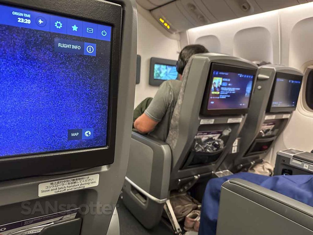 ANA 777-300ER premium economy review: maybe bring your own food ...