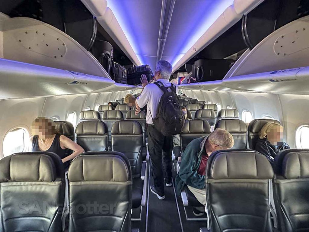 Alaska Airlines 737 MAX 9 Premium Class isn’t for the short (or sober ...