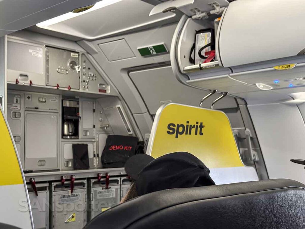 Spirit A321neo Big Front Seat: not a bad way to go if you gotta go ...