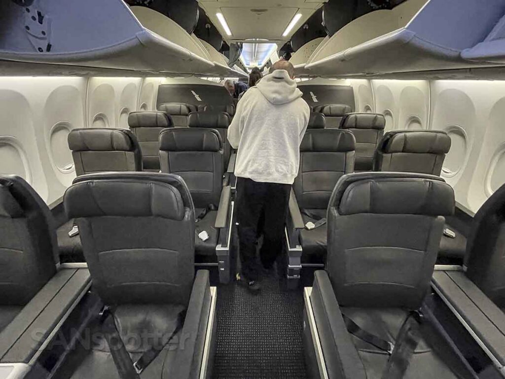 American Airlines 737 MAX 8 first class: I don’t love it as much as ...