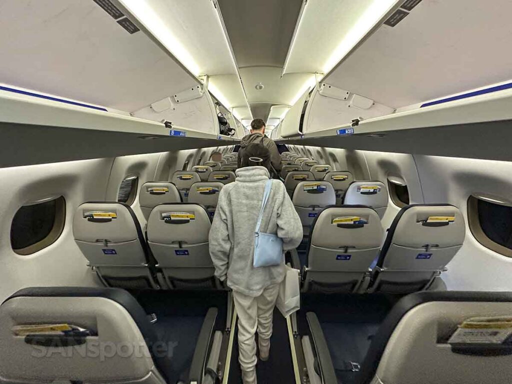 The ultimate JetBlue vs United comparison: What’s the difference ...