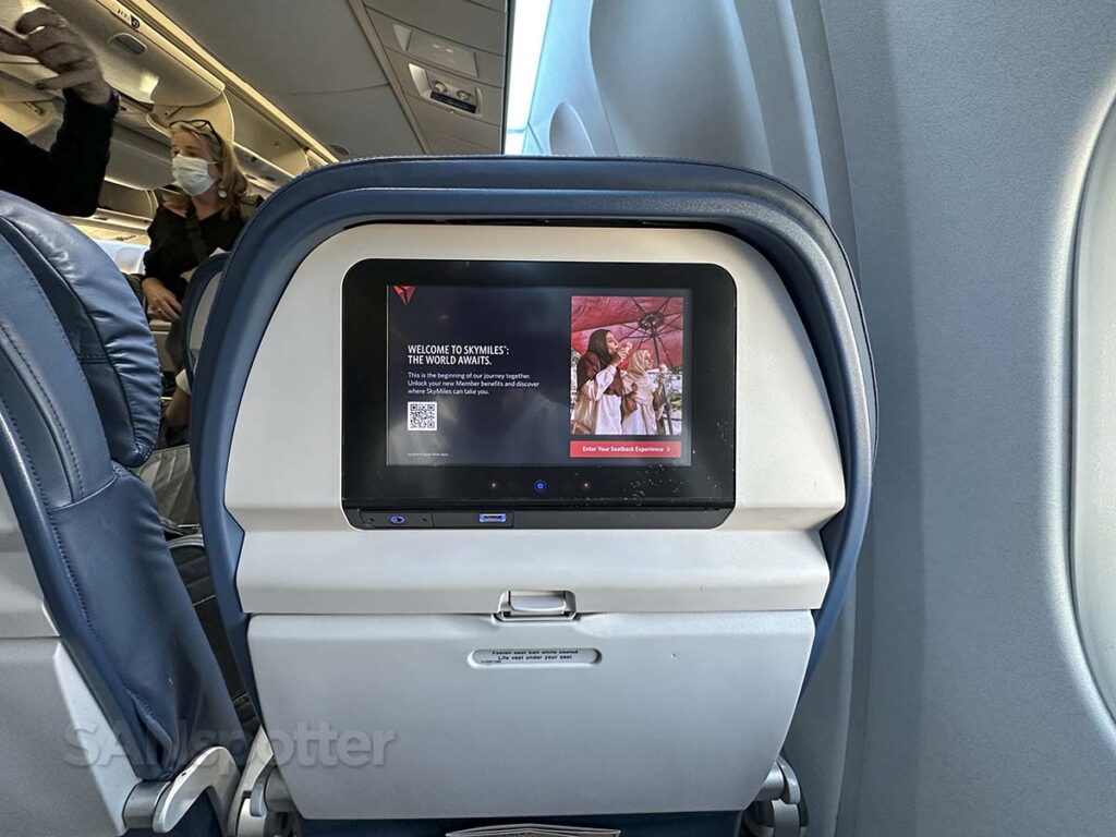 Delta 767-300 economy review: how very dare you for being skeptical – SANspotter