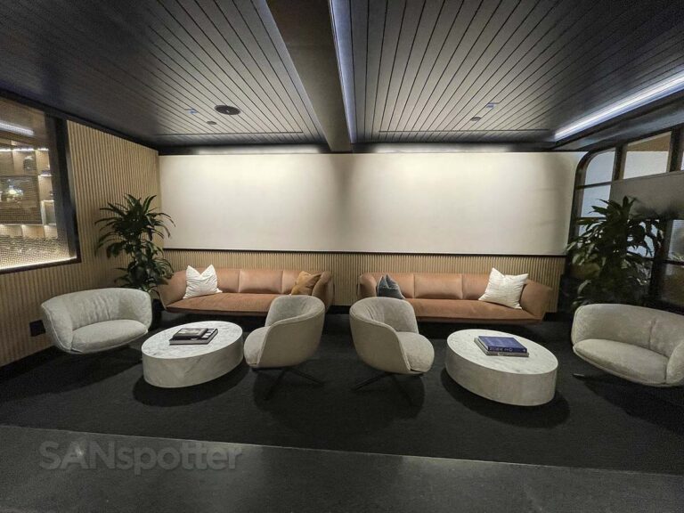San Diego Chase Sapphire Lounge review: Hoo boy! – SANspotter