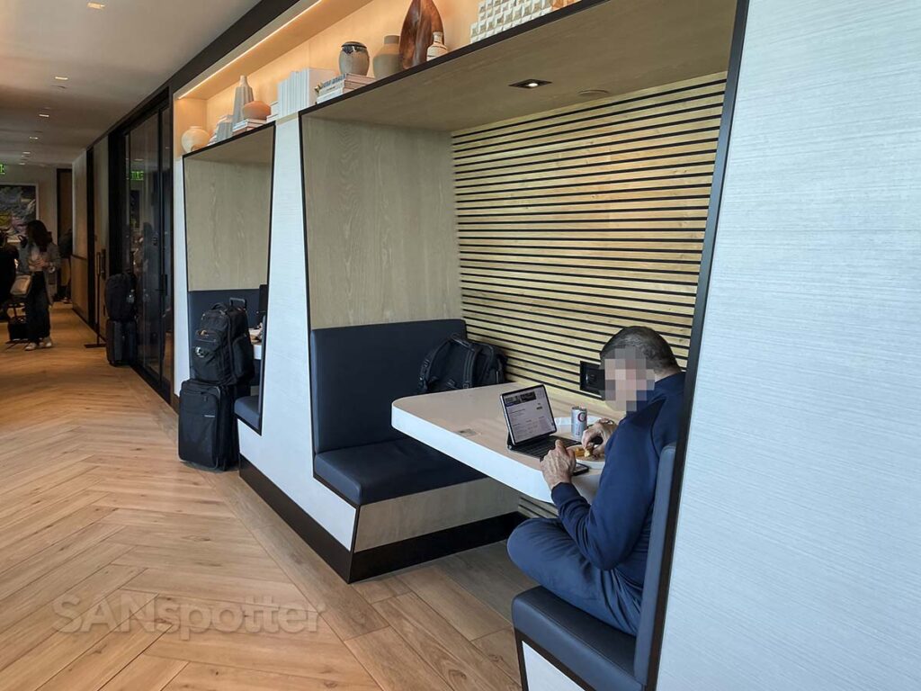 San Diego Chase Sapphire Lounge review: Hoo boy! – SANspotter
