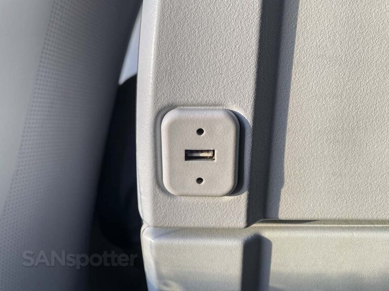 American Airlines A321 Main Cabin Extra review: It’s fine (but ...